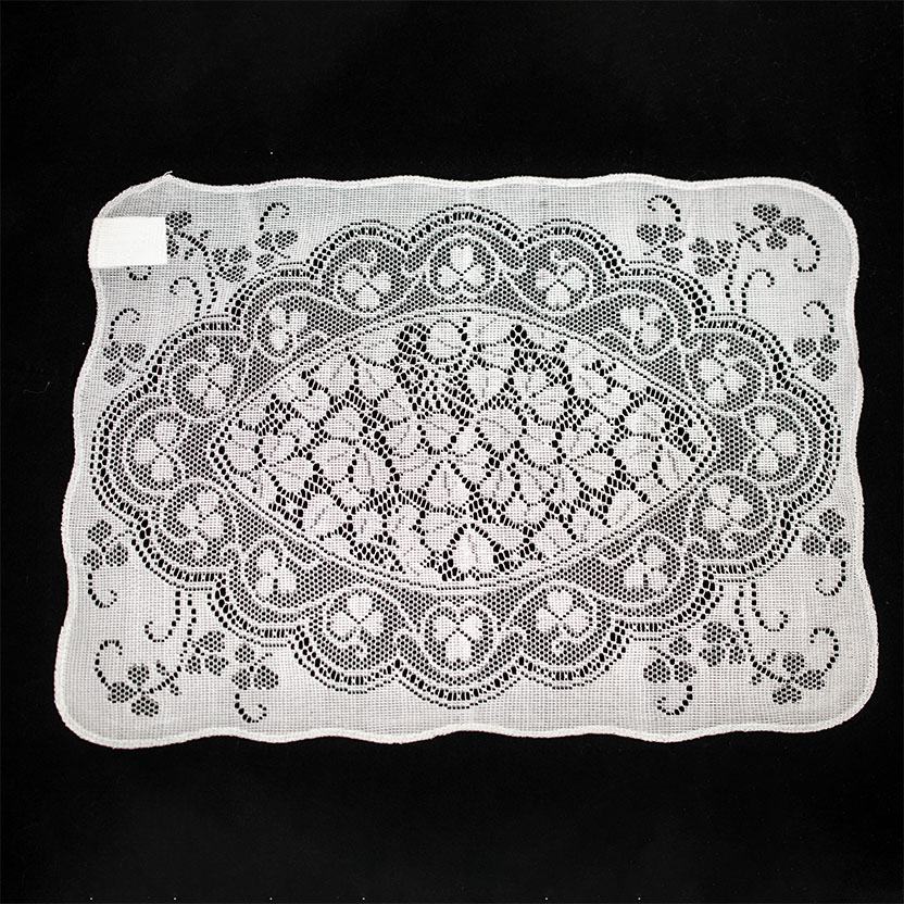 LACE PLACEMATS - 4 PIECE SET: Bridgets of Erin
